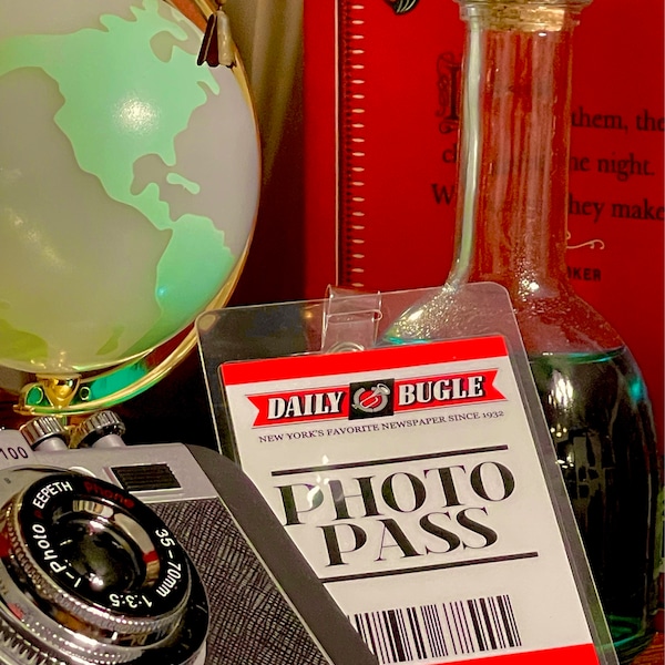 Spiderman Peter Parker Daily Bugle Photo Pass Badge ID Card Costume ...