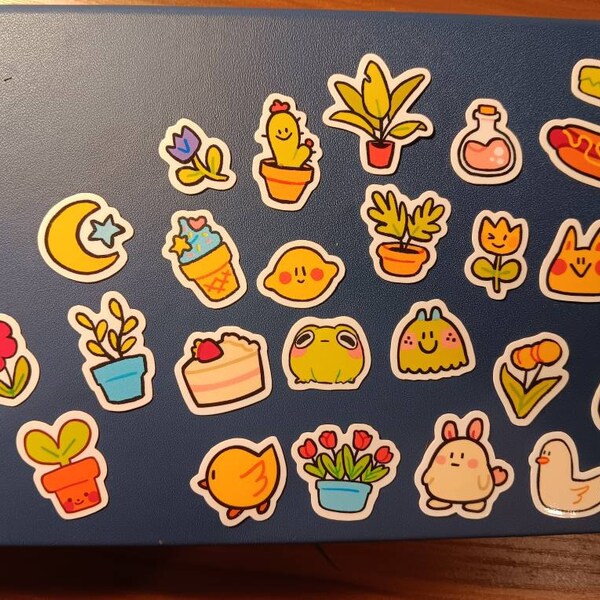 Desert Rain Frog Stickers, Cute Matte Vinyl Waterproof Diecut Sticker ...