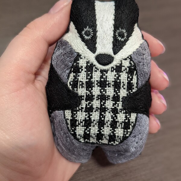 Badger - Embroidery Kit - Etsy