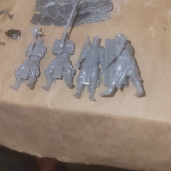 Tower Knight / Paladin Knight / Holy Warrior Miniature | 28mm & 32mm ...