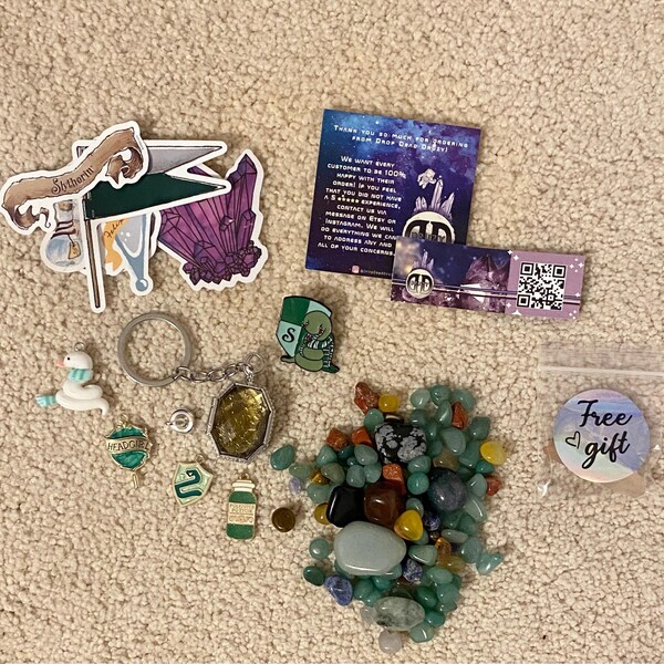 Wizarding Potter Themed Crystal Confetti Scoop / Wizarding World ...