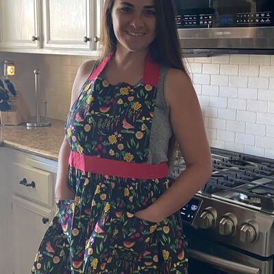 Charming Peach Tone Bee Hives Full Apron, Bees and Flowers Full Apron, Honeycomb Apron With ...