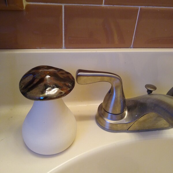 Tiny Momo - Miniature Hand-sculpted and Painted ATLA Momo Flying Lemur ...