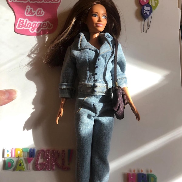 Titleholder Barbie Look-alike - Etsy