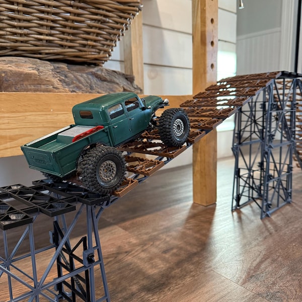 1/10 Rock Crawler Display Stand and Suspension Challenge - Etsy