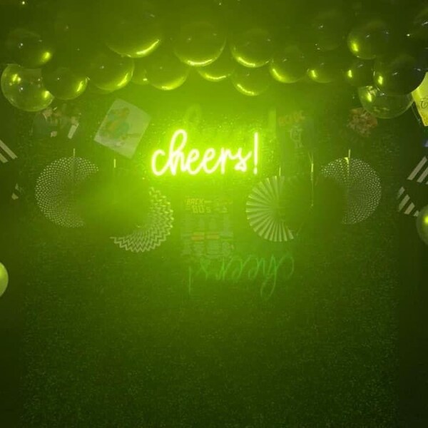 Custom Neon LED Signs With Your Artwork - Personalized Light up Signs ...