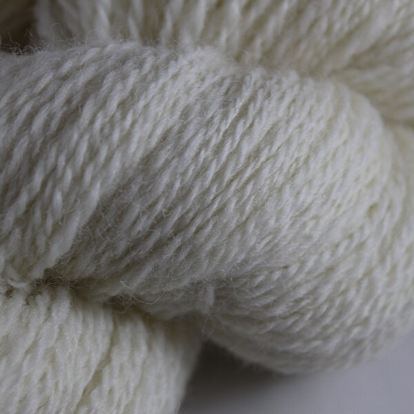 Single Worsted Spun Vegetarian, Ethically Produced, British Wool 25g ...