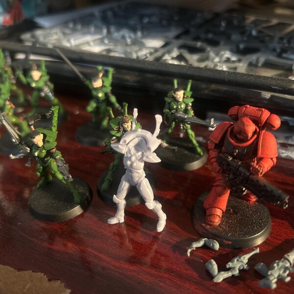32mm Female Halfling Thief by White Werewolf Tavern Choose Your Figure ...