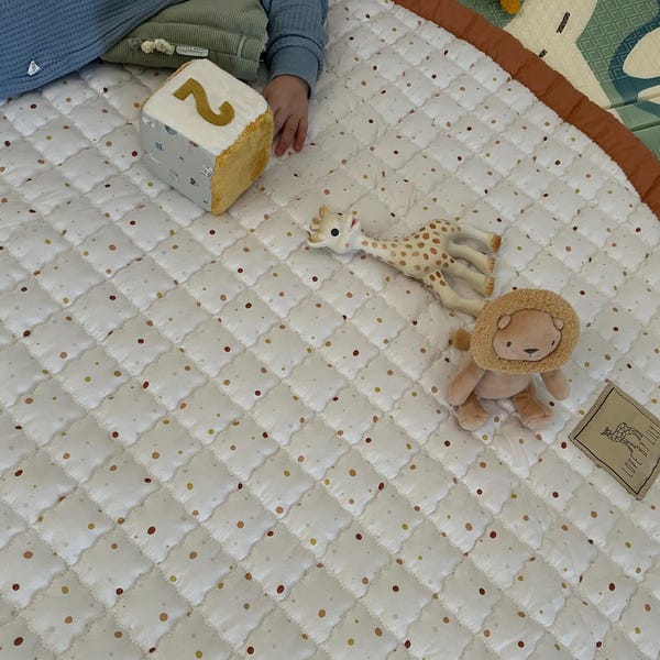 Love by Lily - Large Play Mat for Baby and Kids - Mr. Chairman Lion ...