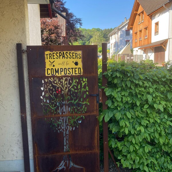 Funny Beaver Warning Sign, Beaver Decor, Animal Signs, Wildlife, Beaver ...