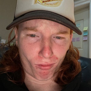 RUSTEZE Custom Trucker Adjustable Cap Disney Cars Hat Red Hat Lightning ...