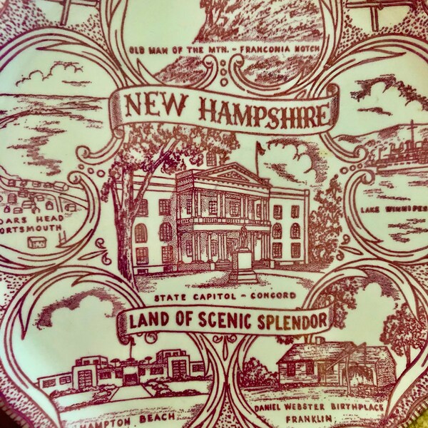 Small Mug by A. J. Beatty & CO W/ Daisy and Button With V Pattern - Etsy