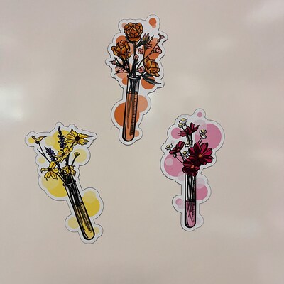 Women in Science Poster Set Flask Bouquet Wall Art Set Flower Painting ...