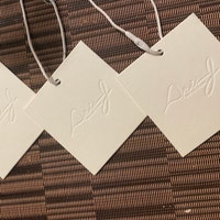 500 Custom Pure White Hang Tags Embossing Logo Swing Tags for Clothing ...
