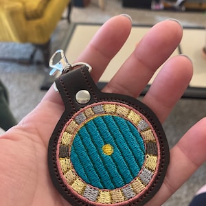 Middle Earth Key Fob // Keychain // Bag Tag // Tolkien Leaf Lorien Door ...