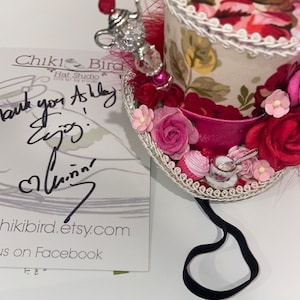 Demonstration or Example of Sizes of Top Hats for Chiki Bird - Etsy