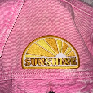 Sunshine Patch – Retro Embroidered Patch – Yellow Orange Sun Rays ...