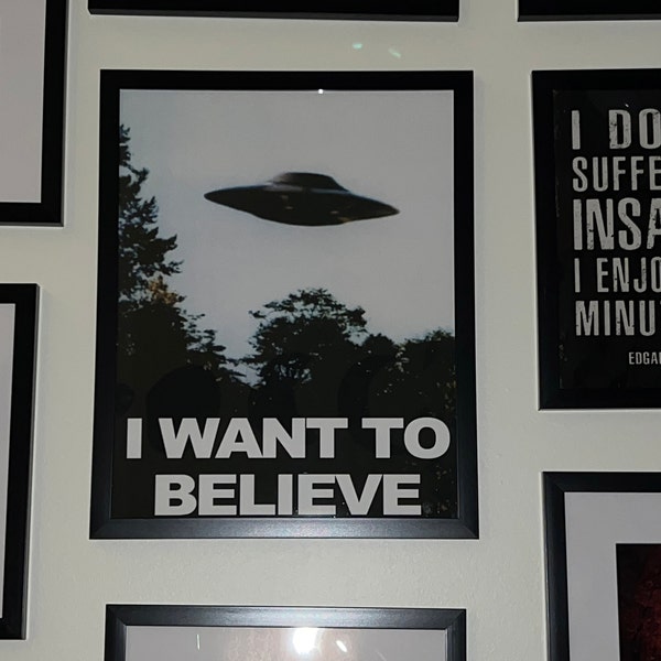 Retro Sci Fi Art, I Want to Believe X Files, Science Poster, Retro ...