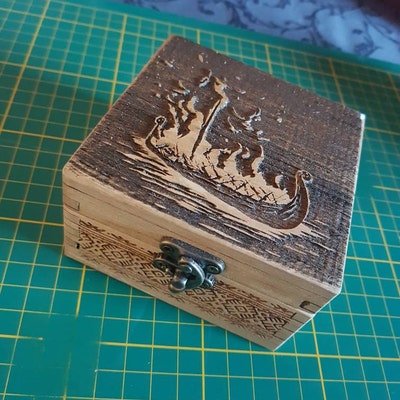 Last Way of the Yarl Vikings Themed Alderwood Square Jevelery Box ...