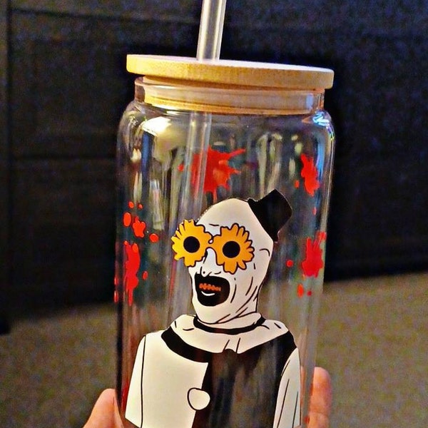 Horror Clown Glass | Horror Icon, Horror Fan, Scary Movie, Clowns ...
