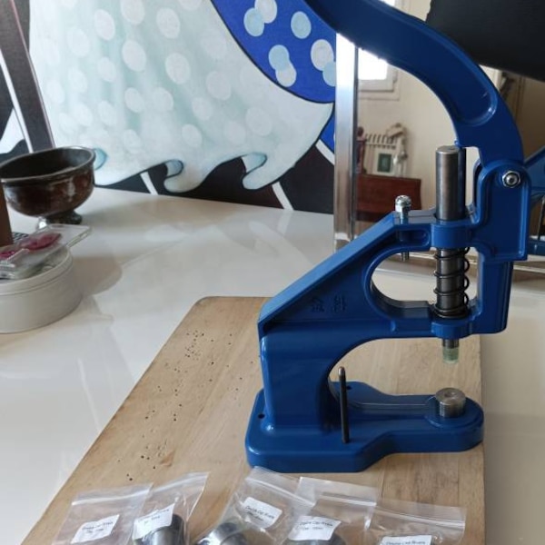 Hand Press for Double Cap Rivets, Eyelets Grommets, Rhinestone Rivets ...