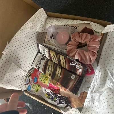 Hug in a Box / Self Care / Virtual Hug / Letterbox Gift / - Etsy