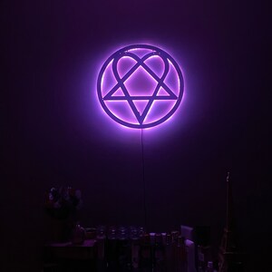 Heartagram Symbol Wooden Wallart Led Light Heart Pentagram Shaped Sign ...