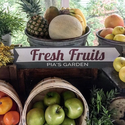 Fresh Fruits Sign, Personalized Arrow Garden This Way Sign, Custom ...