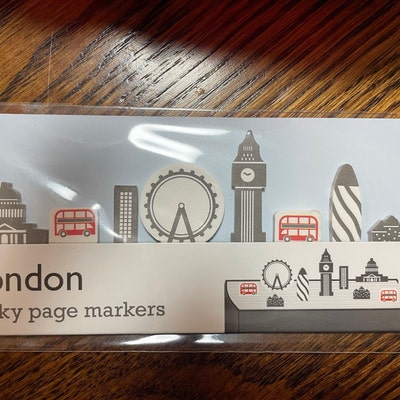 Planet Pins Hand-painted Solar System Stationery push Pins for Your ...