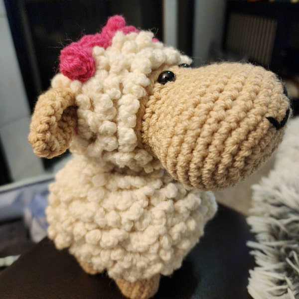 CROCHET PATTERN, Amigurumi Oli the Sheep | Cute Low Sew Sheep Pattern ...