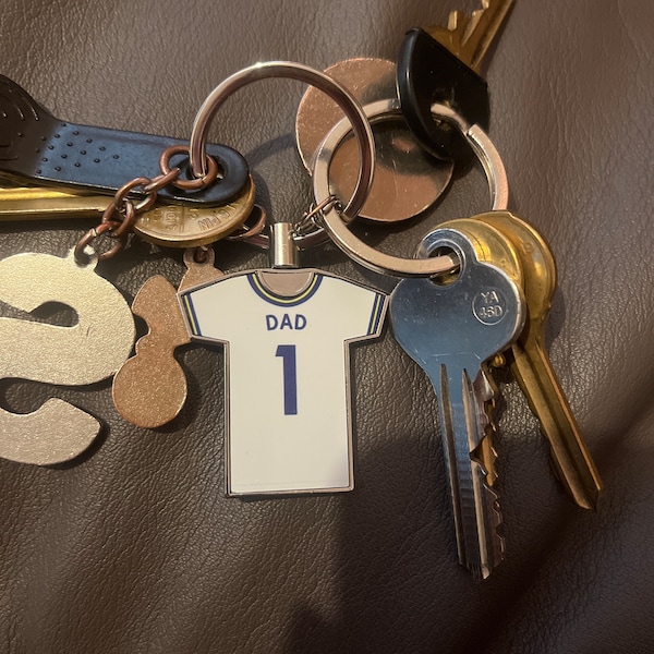 Fathers Day Personalised Football Shirt Keyring - Dad Keyring, Any Name ...