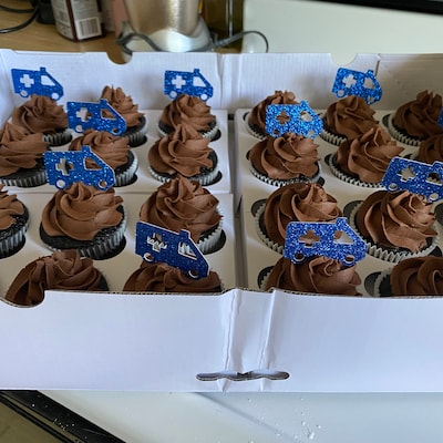 Ambulance Cupcake Toppers, Paramedic Cupcake Toppers, Nurse Cupcake ...