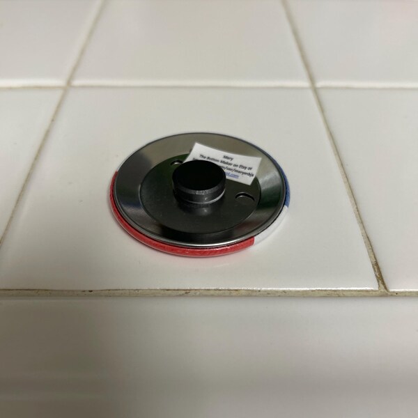 Joe Biden Giving the Finger Pin-back Buttons or Magnet - Etsy