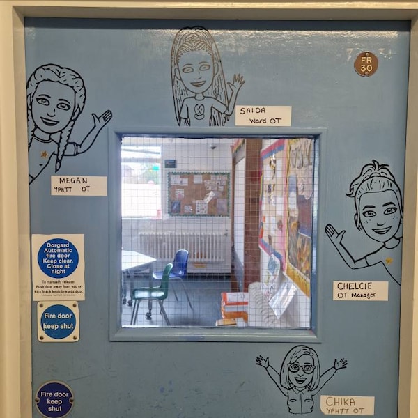 Personalised Teacher Bitmoji Decal - Classroom Decor for Doors, Windows ...