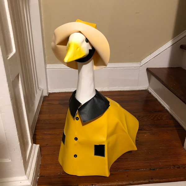 Patriotic Porch Goose - Unusual Patriotic Hearts, Stars and Flags Lawn ...