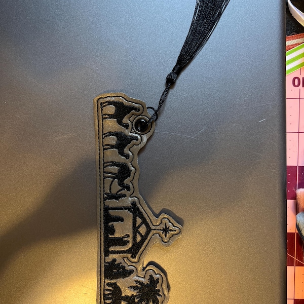 Digital File ~ Embroidered Best Uncle Ever Fob Bookmark Design for ...