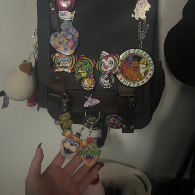 FNAF Security Breach Keychains Glamrock / Shattered Freddy, Monty ...