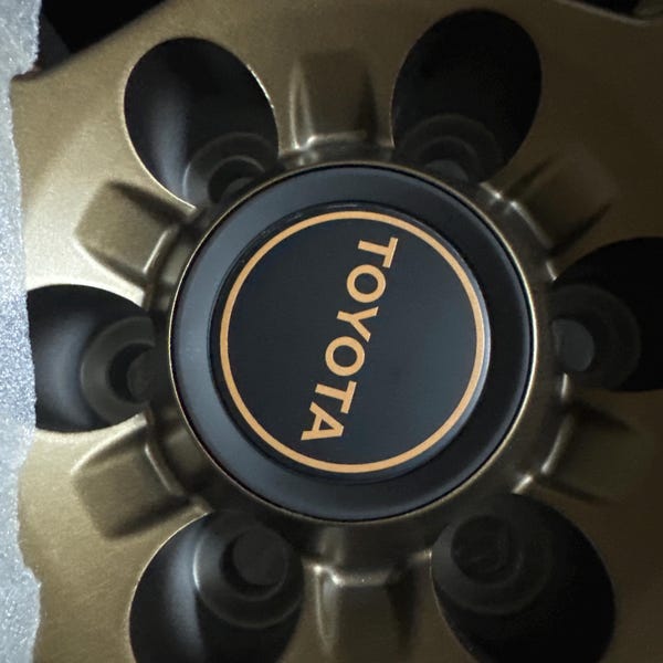 Metal Stickers Custom Car / Wheels Center Cap Logo Badge Wheel Trims ...