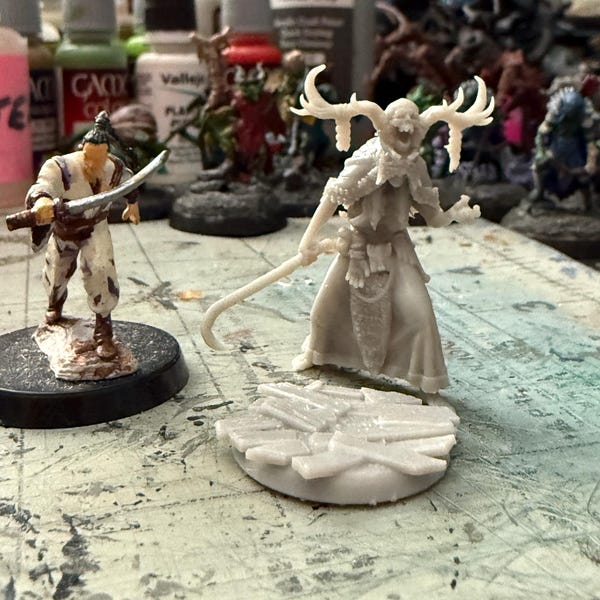 Dnd Dragon Monster Miniature Huge Dnd Dragon Aberration Miniature ...