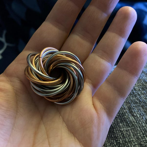 Chainmail Small Mobius Ball Fidget Toy, Lightweight Anxiety Reducing ...