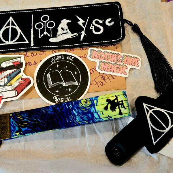 Wizard House Bookmarks, Magic School House Bookmark, Boy Wizard ...