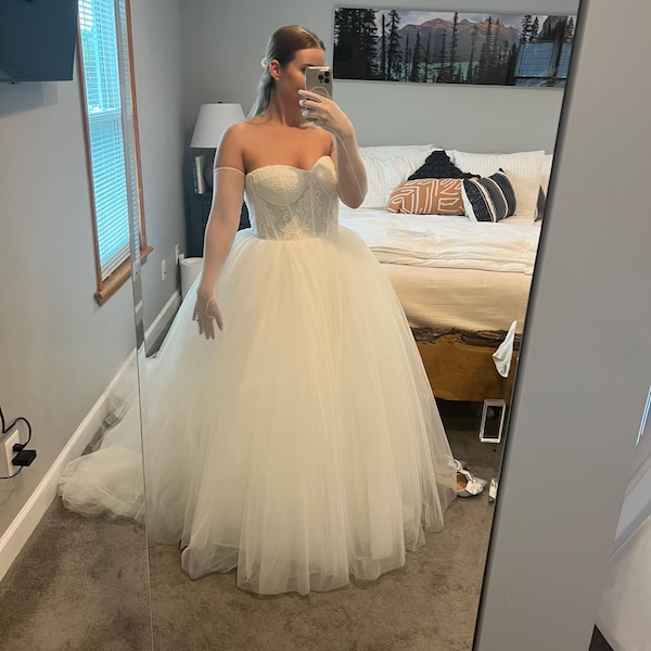 Luxurious Sparkle Long Boudoir Robe, Ivory Bridal Robe, Tulle Robe With ...