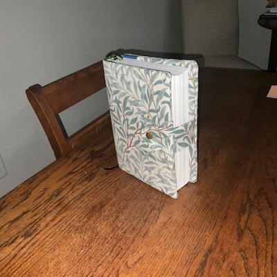 Blue Strawberry Thief Book Sleeve With Closure and Front - Etsy