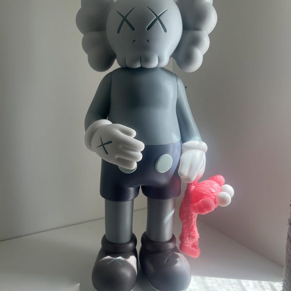 Replica KAWS 'the Promise' Figure Statue Hypebeast Decor Bear Brick ...