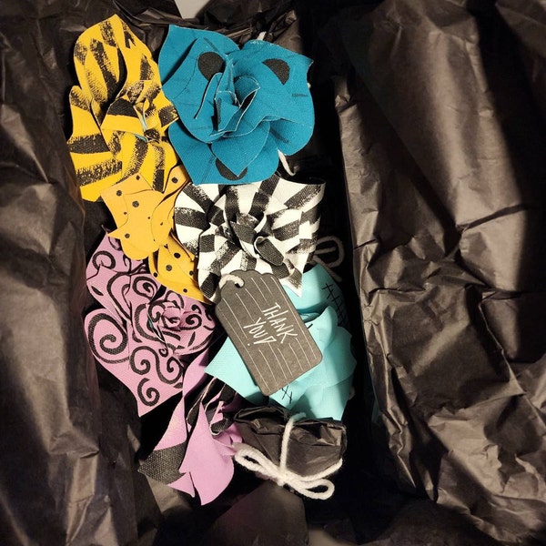 Nightmare Flowers, Jack and Sally Rose, Halloween Flowers, Unique ...