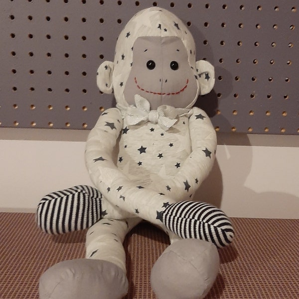 Hugging Monkey - PDF Sewing Patterns & Tutorials | Stuffed Animals | DIY Projects | Gift Ideas ...