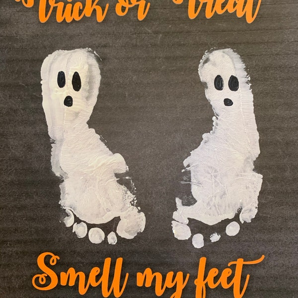 Halloween Footprint Art Craft / Trick or Treat Smell My Feet / Baby ...