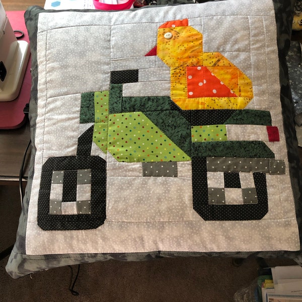 PDF Quilt Block Pattern – Motorbike – Easter Edition – Vehicle Quilt - Etsy