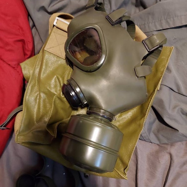 Military Romanian M74 Full Face Gas Mask W 40mm Filter & Carry Bag NATO ...