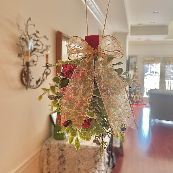 Hanging Christmas Mistletoe, Artificial Mistletoe, Stocking Stuffer ...